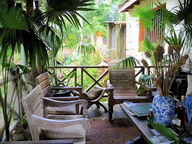 Swimming pool location, veranda and porch for shoots in the Caribbean